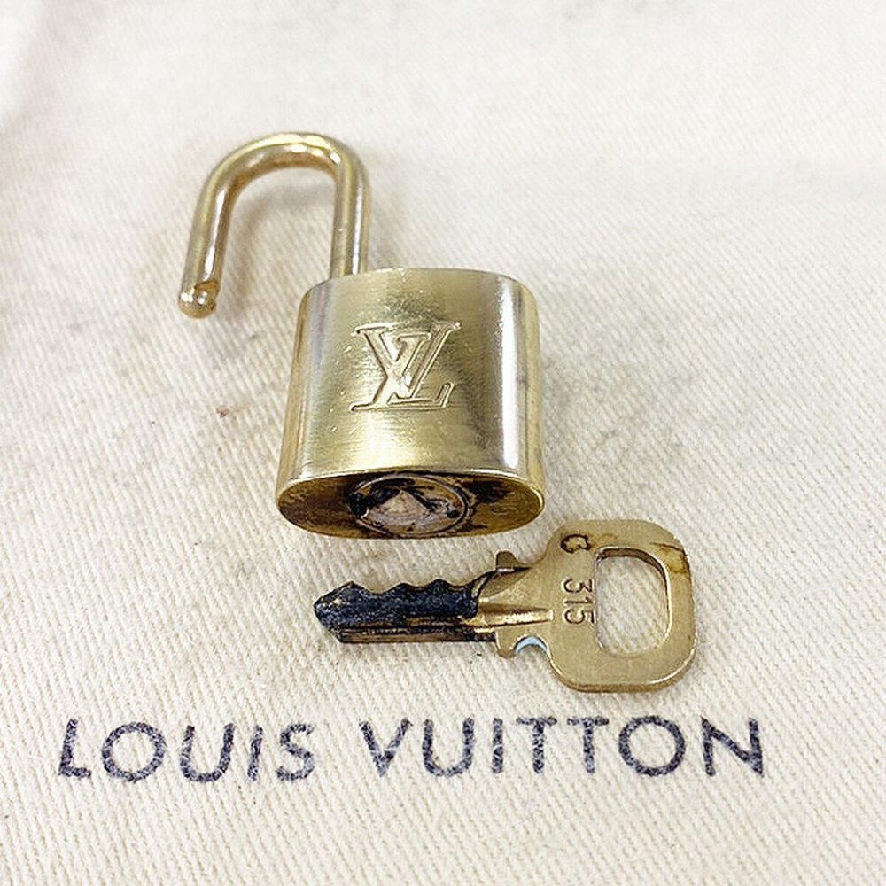 Authentic Louis Vuitton Lv 10 Set Padlock Cadena Key … - Gem